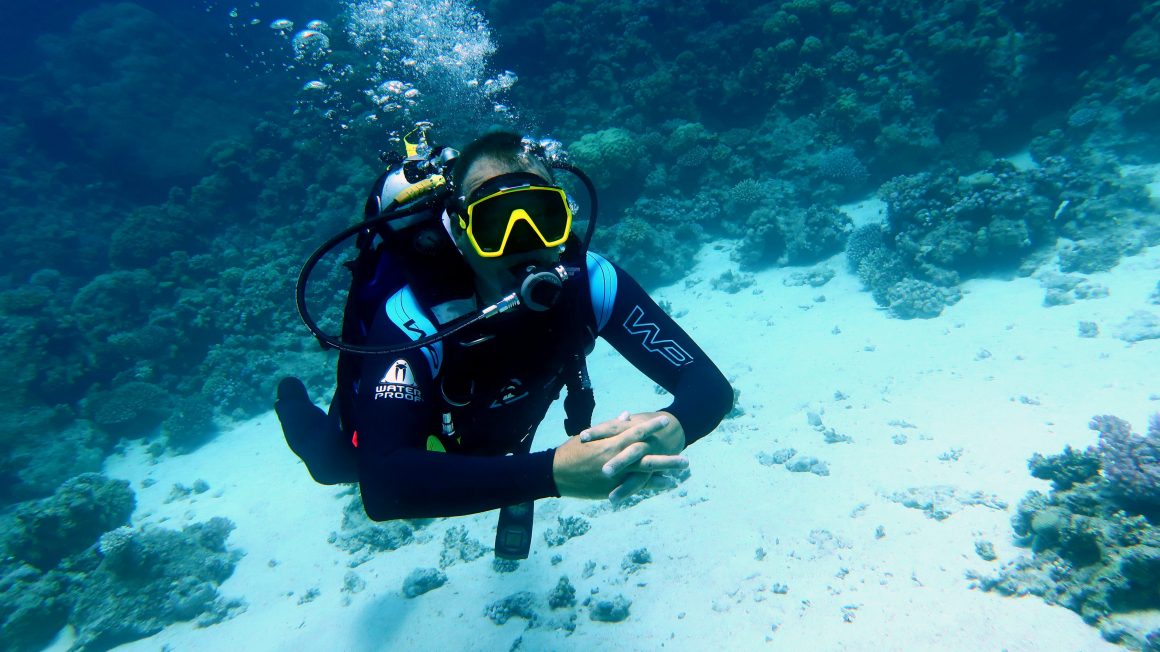 PADI Open Water Course | Diving Around - Hurghada Diving